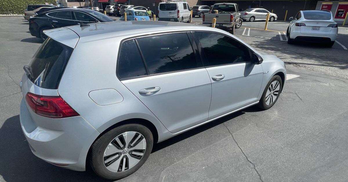VW E Golf 2016 for $10500 in Inglewood, CA | For Sale & Free — Nextdoor