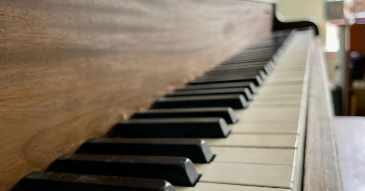 Free piano for Free in Kent, WA | For Sale & Free — Nextdoor