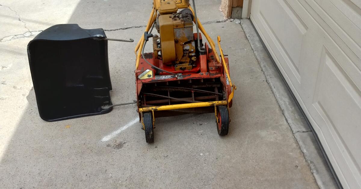 17" Mc Lane front throw mower with 7 blade reel for $225 in Fountain ...
