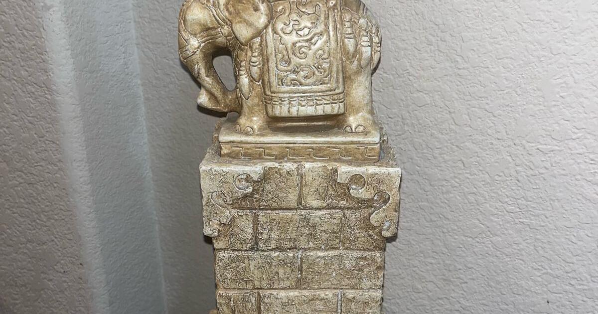 1998 Cambridge Lamps Inc. Elephant Lamp (Base Only) for $30 in Palm ...
