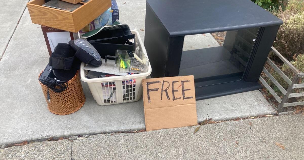 Free household items including new glassware, tv stand and more!, for ...