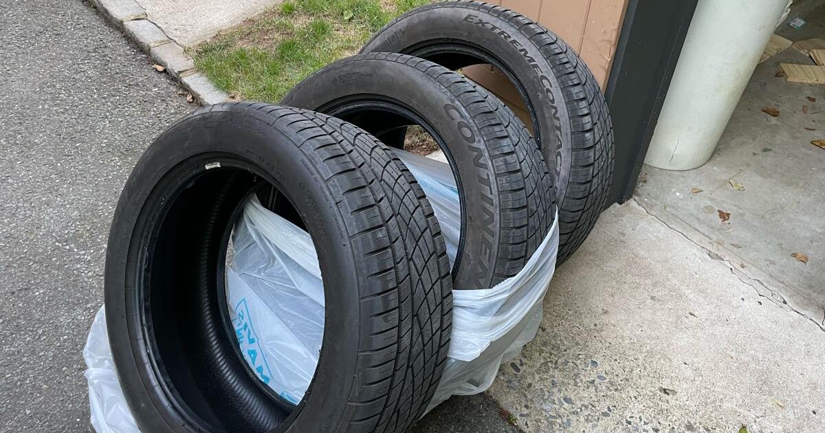 Three Continental Extremecontact DWS06 Tires 255 50 R19 for Free in ...