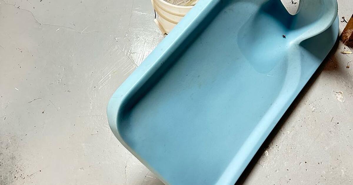 Free colema board for Free in Everett, WA | For Sale & Free — Nextdoor
