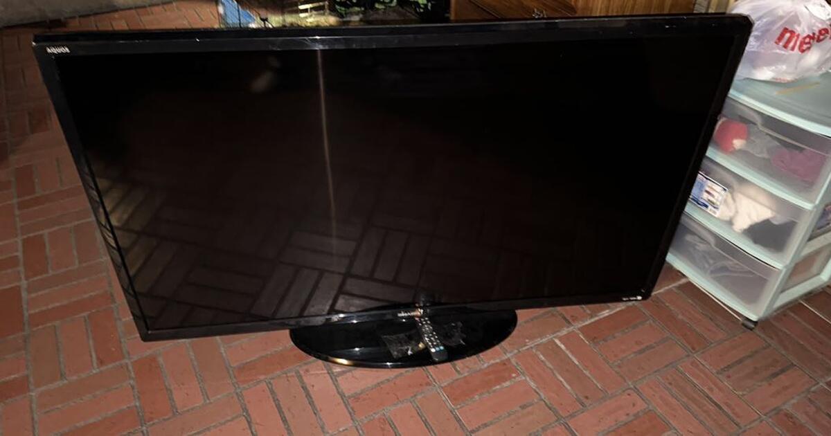 64 inch TV for $200 in Maumee, OH | For Sale & Free — Nextdoor