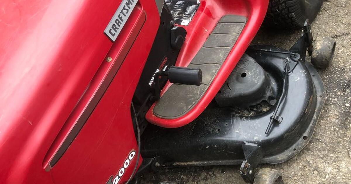 Craftsman LT2000 48 inch riding mower hydrostatic automatic ...