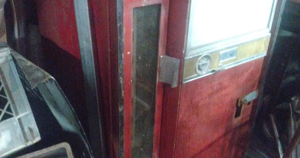 1960s vendomatic coke machine for $50 in Redford Charter Township, MI ...