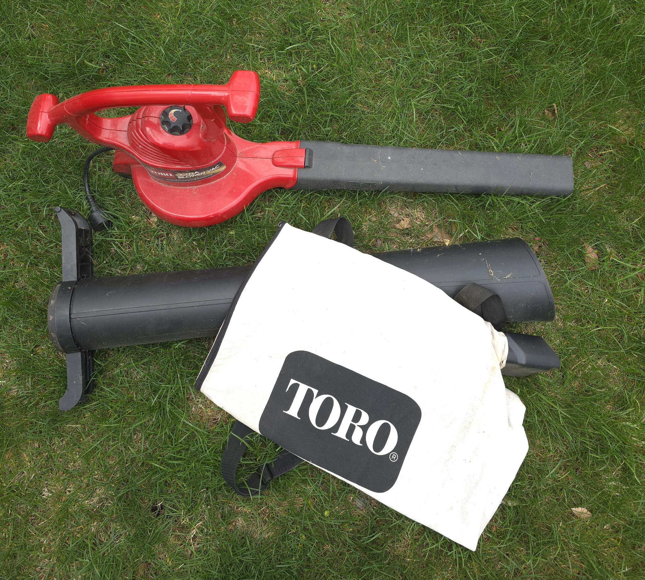 Toro Leaf Blower and Vacuum for Free in Brighton, MI | For Sale & Free ...