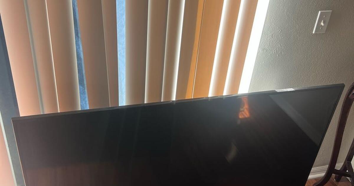 Samsung 65 Inch Flat Screen TV Needs Backlight Replaced for $50 in St ...