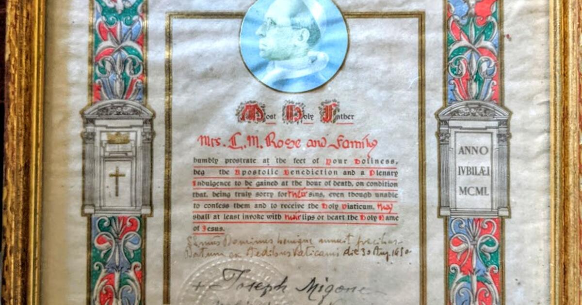 1950 Pope Pius XII Vatican Blessing Signed by ArchBishop Joseph Migone ...