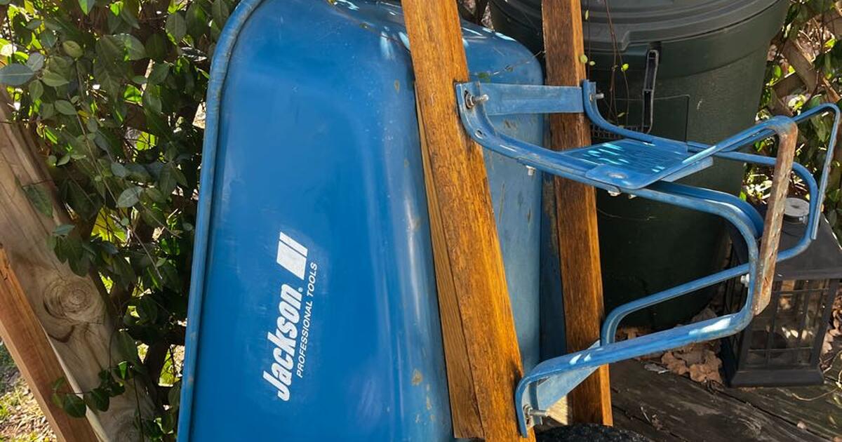 Jackson Professional Tools Wheelbarrow for $100 in Arlington, TX | For ...