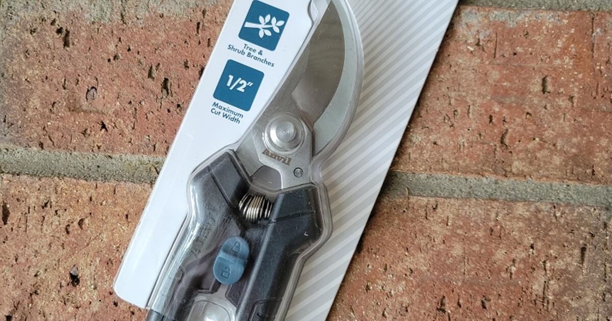 Anvil brand 7 inch bypass pruner for $4 in Humble, TX | For Sale & Free ...