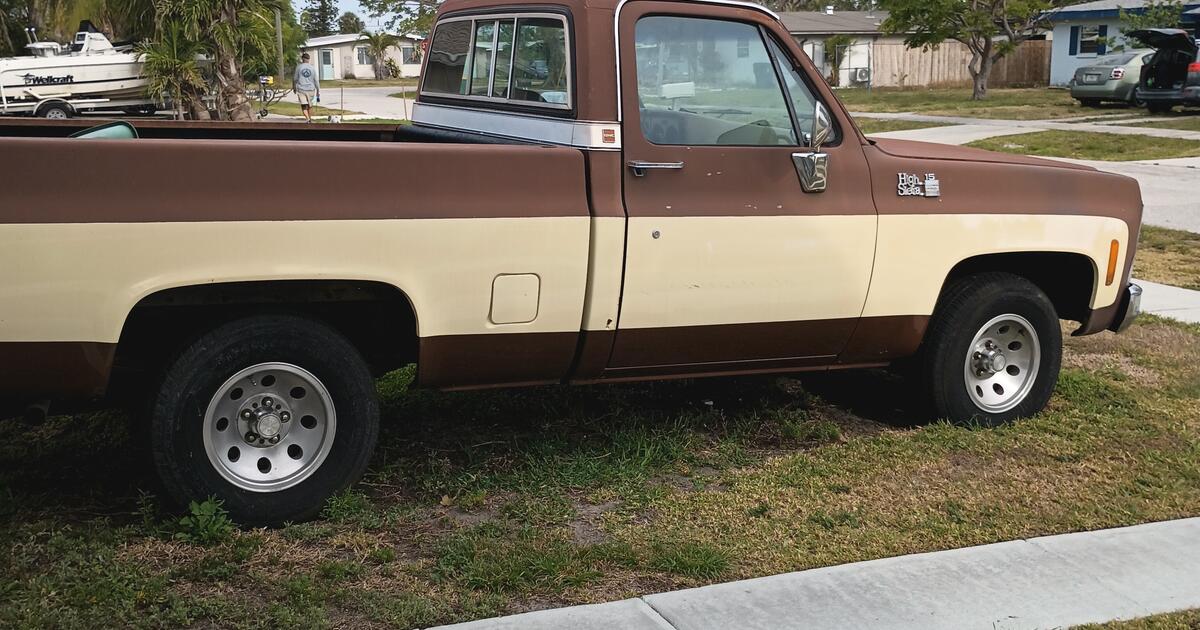 Vintage Two-Tone Pickup 5.7 Diesel for $5000 in Port Charlotte, FL ...