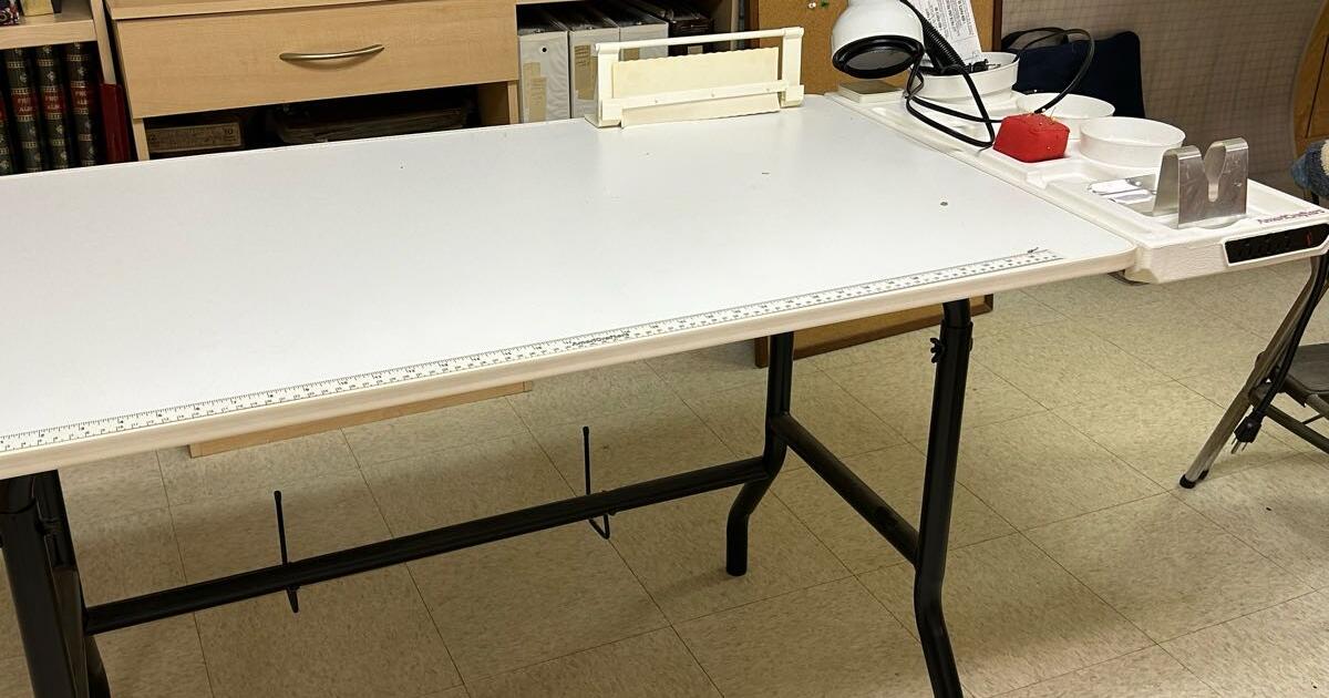 Americraft Craft Table for $55 in Livonia, MI | For Sale & Free — Nextdoor