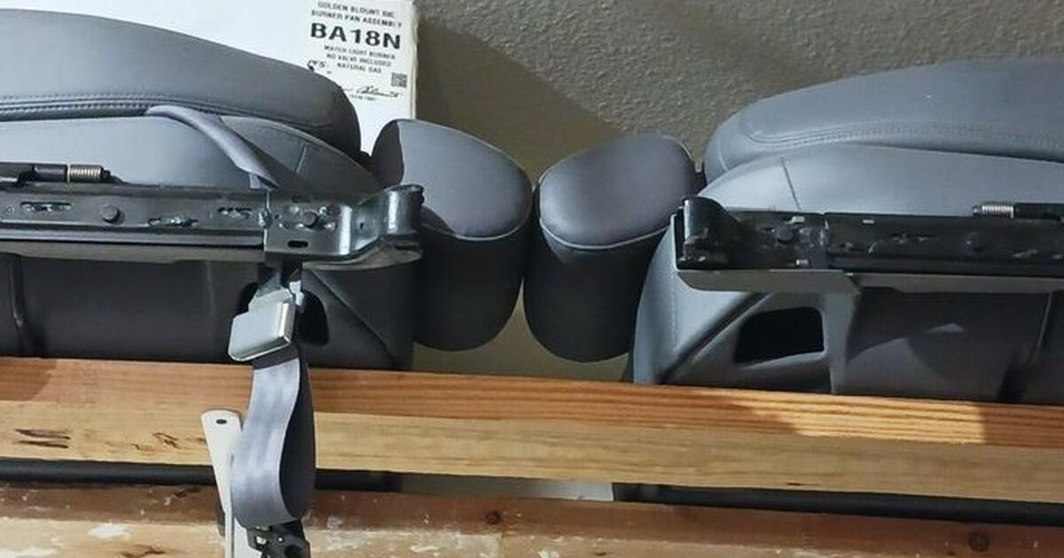 Toyota Land Cruiser Third Row removable Seats for $400 in Fort Worth ...