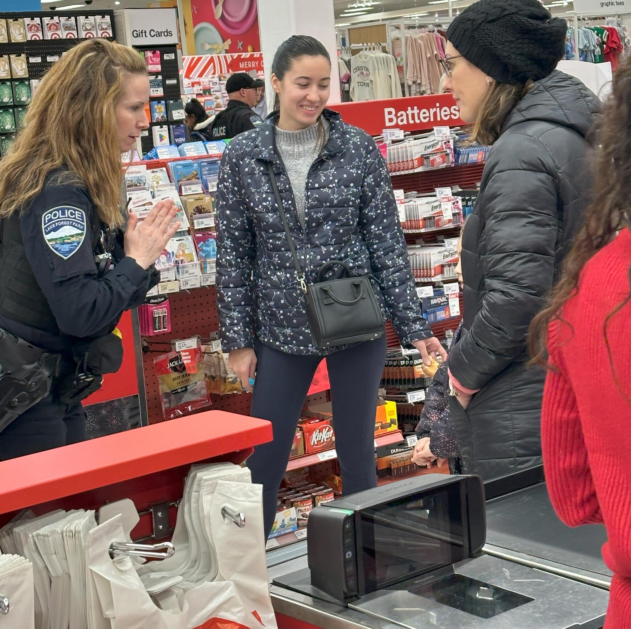 🎄 10th Annual Shop with a Cop Success! (Lake Forest Park Police ...