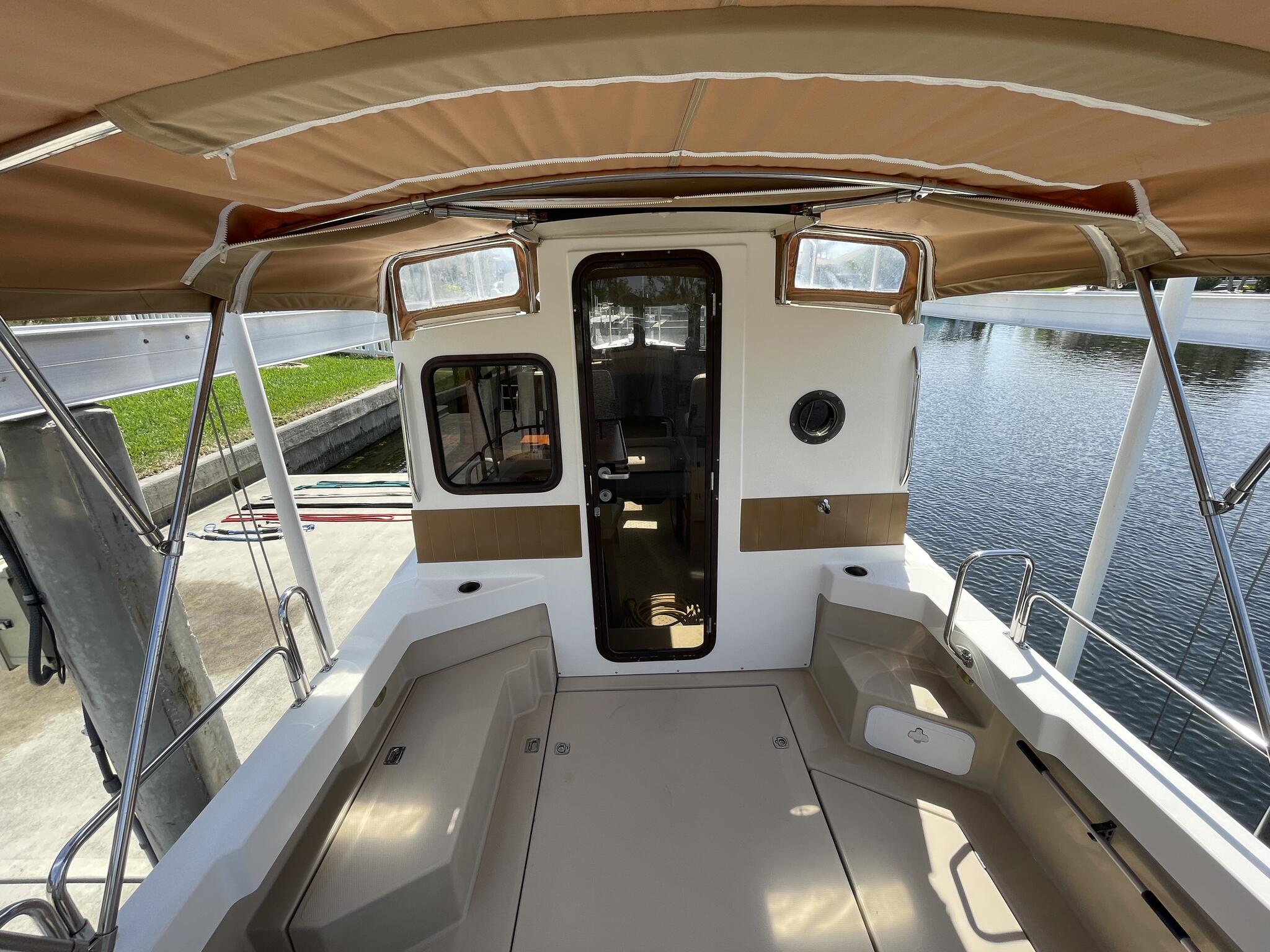 Ranger Tug R-25-SC 2011 for $69900 in Punta Gorda, FL | For Sale & Free ...