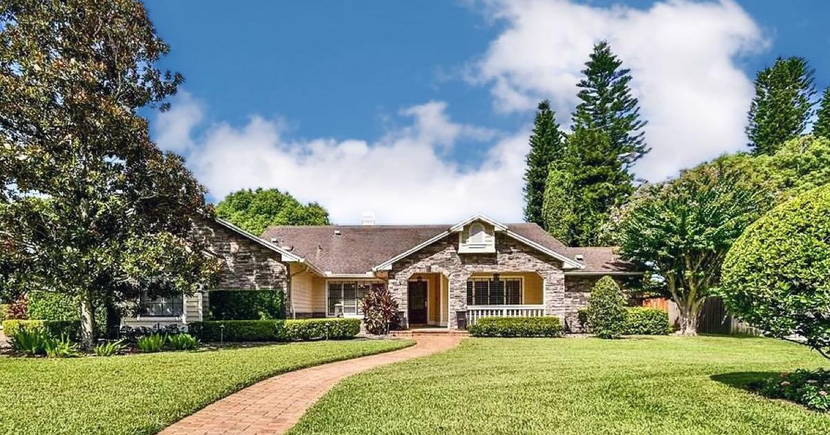 Estate sale in Spring Valley in Altamonte Springs for $123 in Winter ...