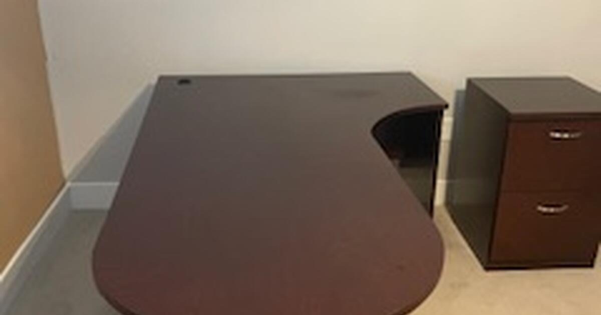 L-Shaped Office Desk & Matching File Cabinet for Free in Sun City, AZ ...