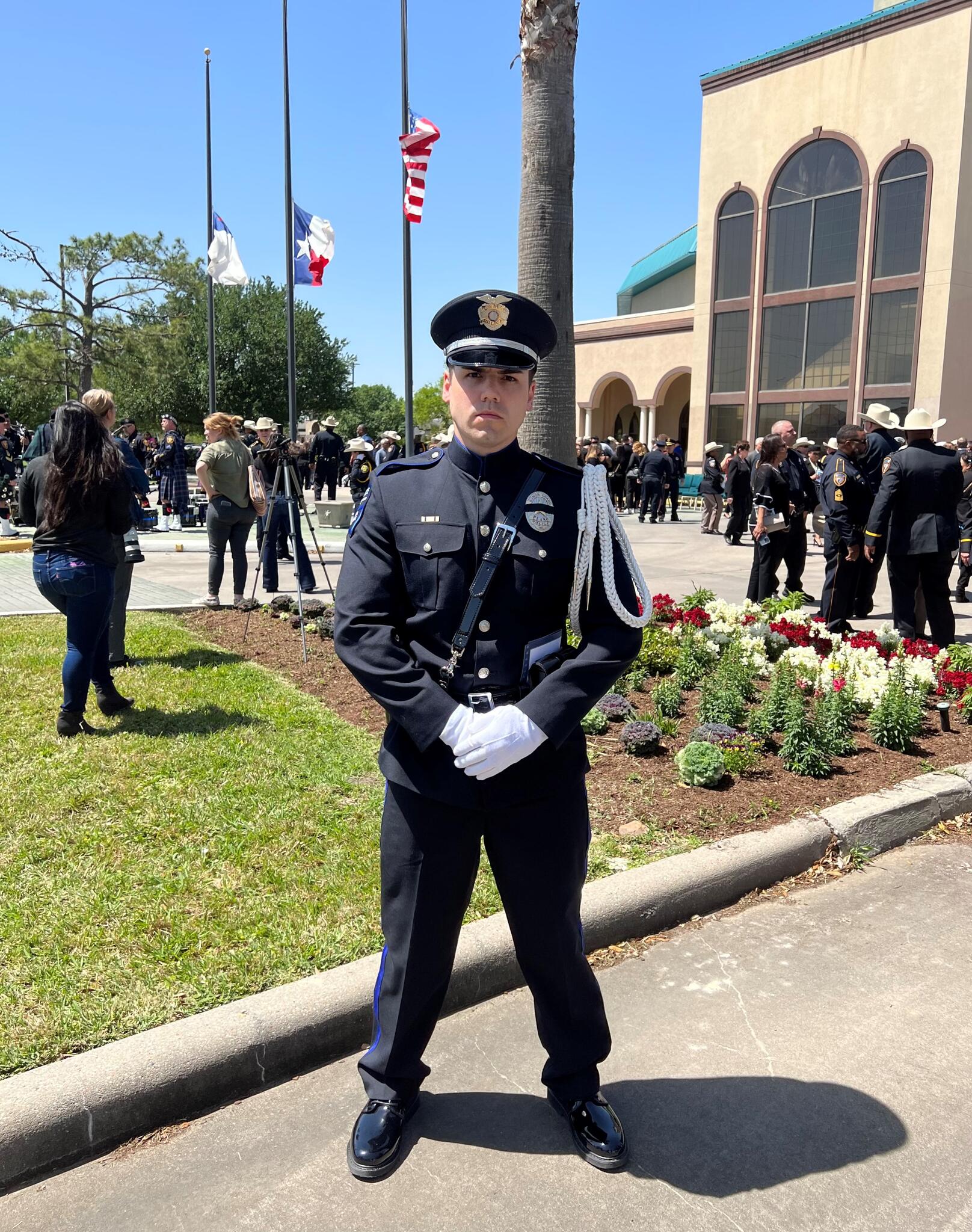 Hello Plano Neighbors... (Plano Police Department) — Nextdoor — Nextdoor