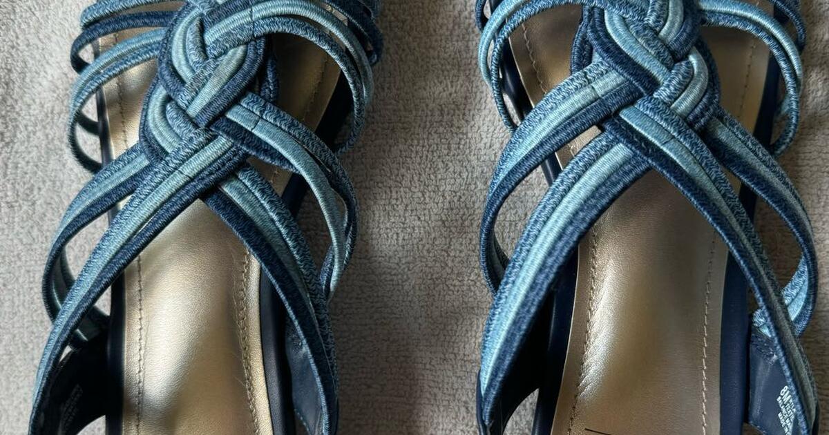 Tri Color Blue Slip on Sandals-Size 8M for $15 in Columbia, TN | For ...