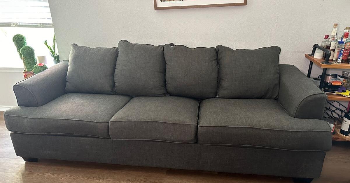 Gray couch 94in for $290 in Round Rock, TX | For Sale & Free — Nextdoor
