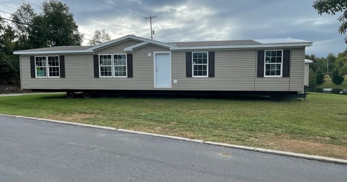 2023 colony Beacon Prestige for $165900 in Martinsburg, WV | For Sale ...