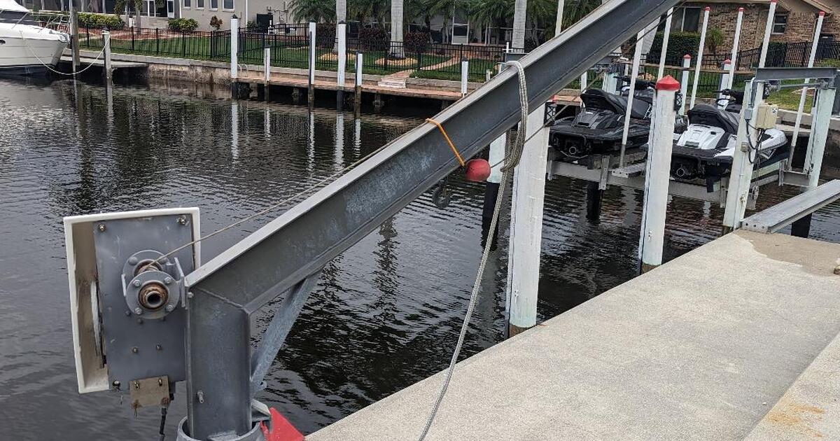 4000# capacity Davit for Free in Punta Gorda, FL | For Sale & Free ...