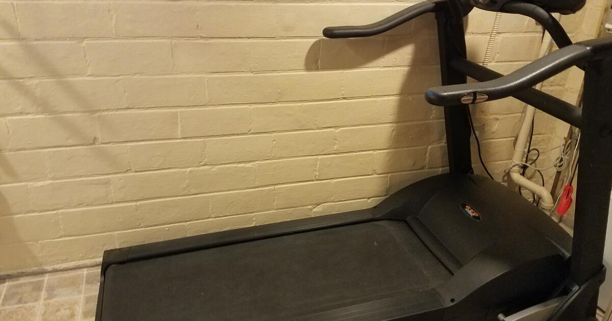 Used Evo Smooth FX4 Treadmill for Free in Toledo, OH | For Sale & Free ...