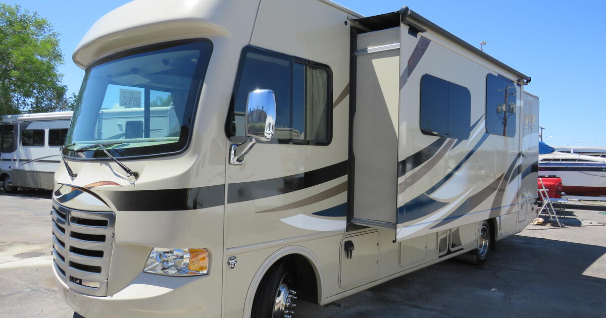 2015 30' Thor ACE Motorhome for $56500 in Sun City, AZ | Finds — Nextdoor