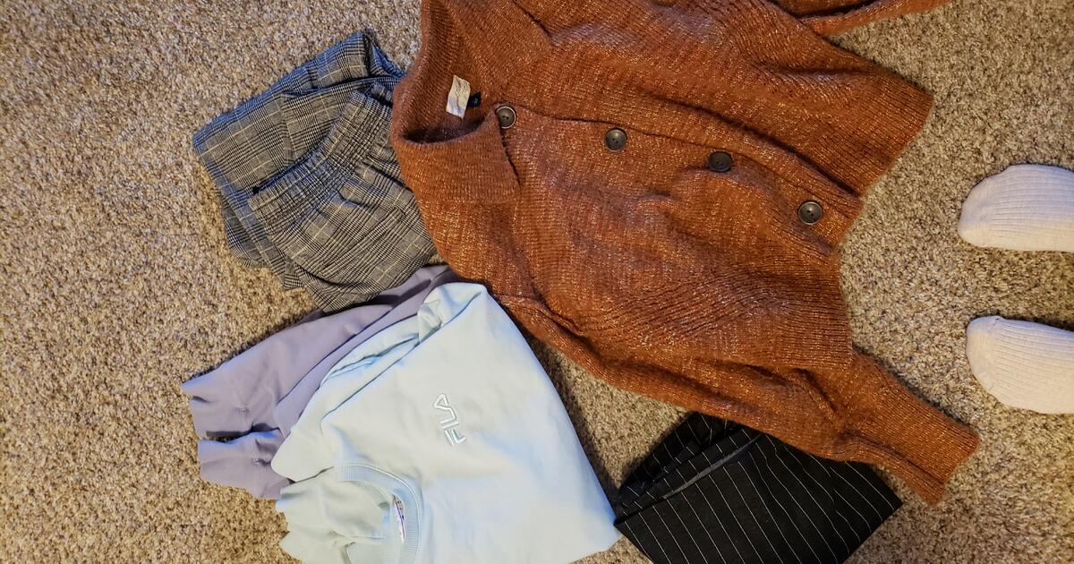 Pending Pickup. Clothing Bundle, Women's medium and large for Free in ...