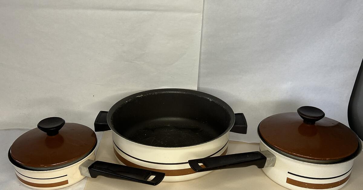 Vintage Regal Ware Cast Aluminum Nonstick Pots - 5 Pieces for $10 in ...