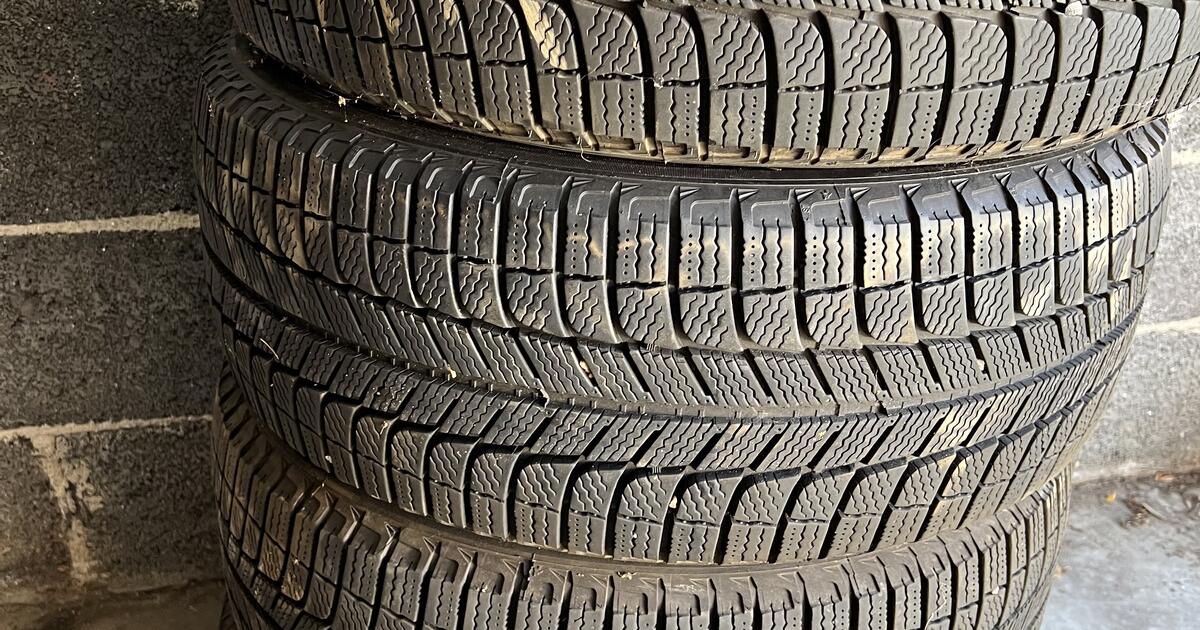 Barely Used Michelin 225 50/R17 X-Ice Performance Snow Tires for $250 ...