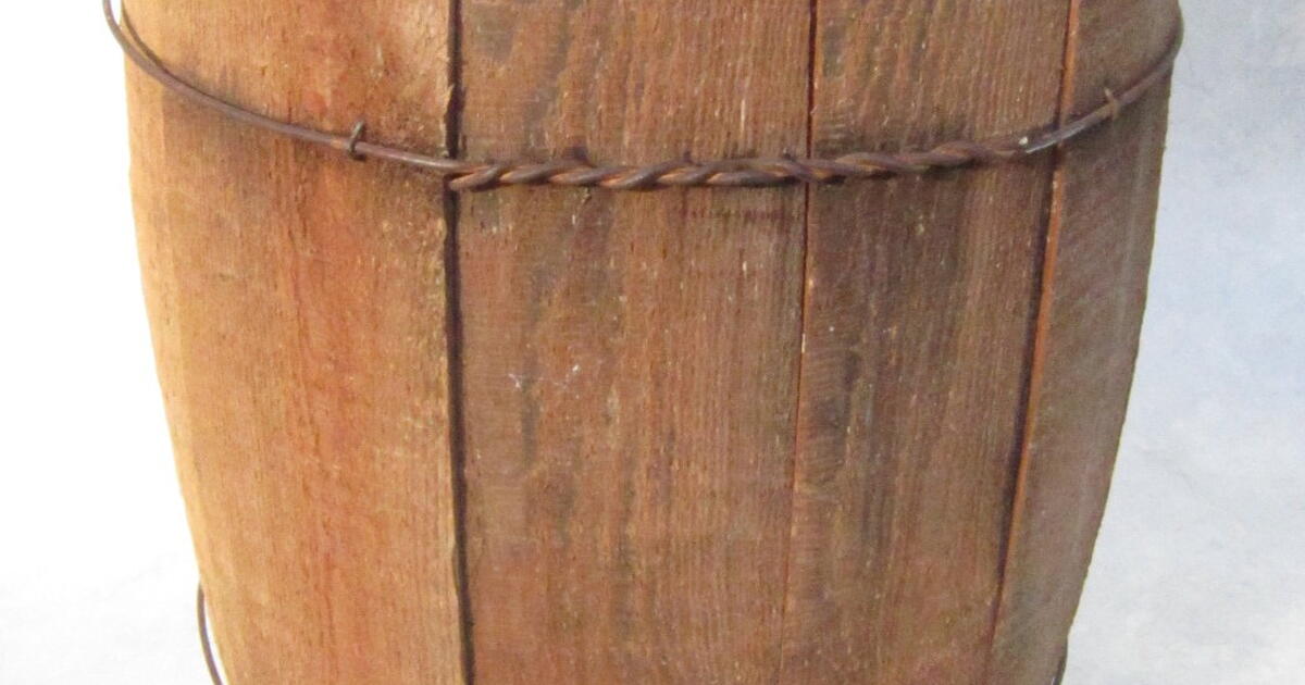 Vintage Primitive Rustic Farmhouse WOOD NAIL BARREL Keg for $90 in ...