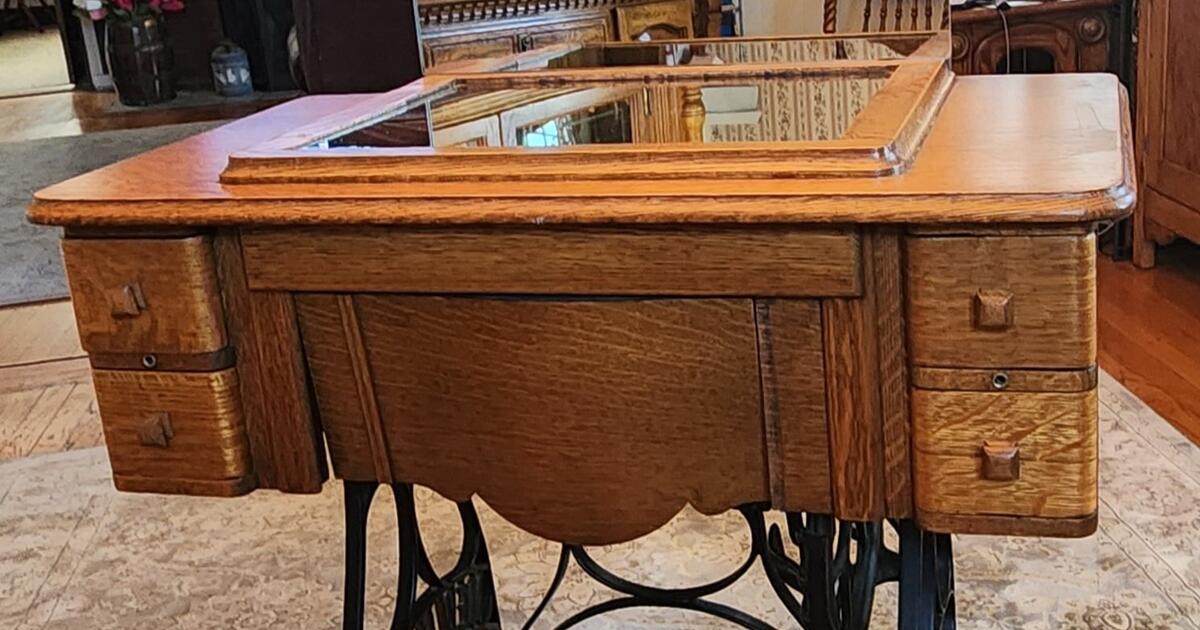 New Home Antique Sewing Machine Cabinet Modified into a Makeup Vanity ...