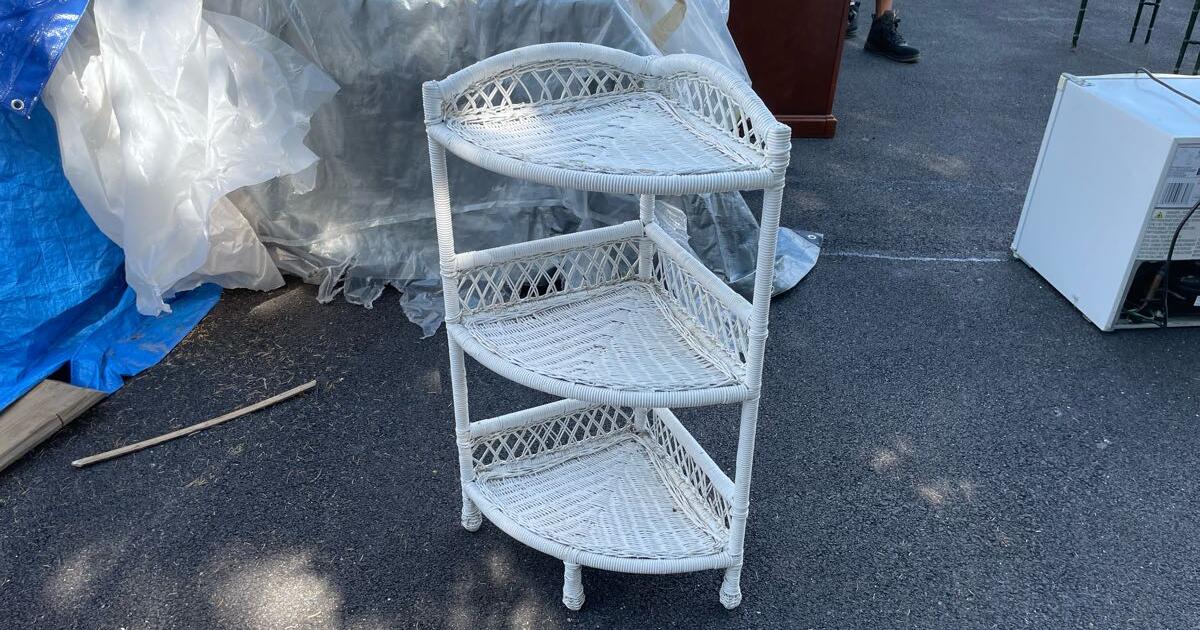White Wicker Corner Shelf for $20 in Lancaster, PA | For Sale & Free ...