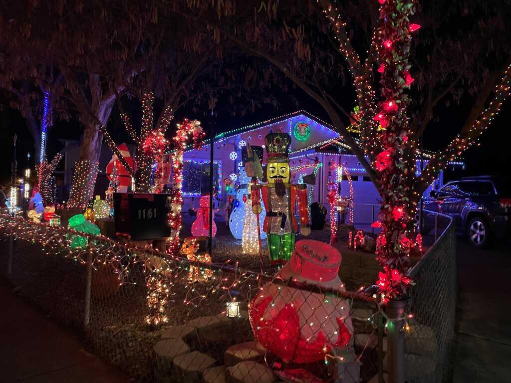 Let it Glow Holiday Light Competition (City of Ukiah) — Nextdoor — Nextdoor