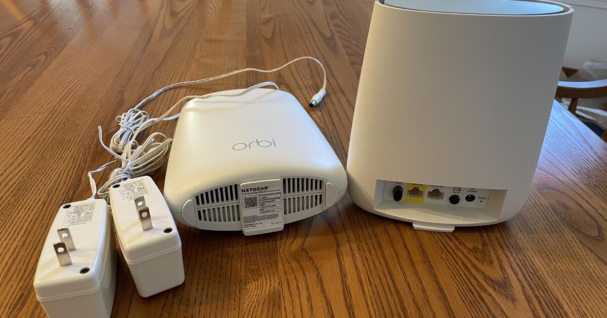 Orbi RBR20 And RBS20 (Mesh Router And Satellite) for Free in Groton, MA ...