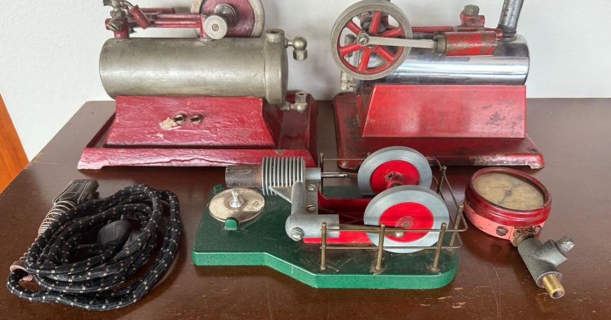 Vintage Model Steam Engines and Sterling Engine for $50 in Port Hadlock ...