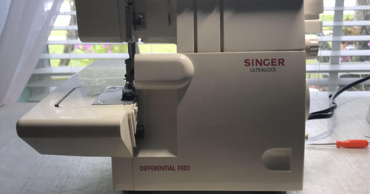 Singer Serger Machine for $100 in Royal Palm Beach, FL | For Sale ...