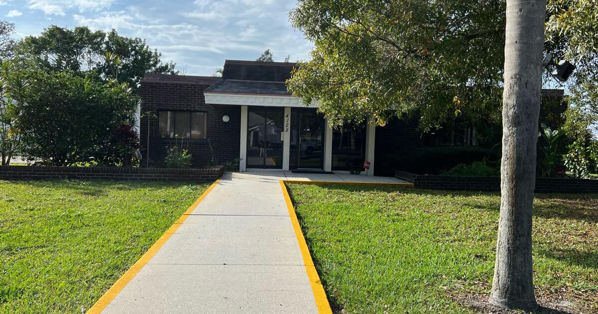 4128 28th Street N St.Petersburg Fl for $1100000 in Treasure Island, FL ...