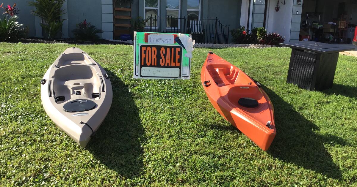 Kayak and fire pit for $75 in Punta Gorda, FL | For Sale & Free — Nextdoor