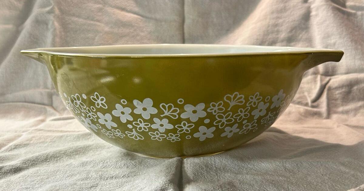 Vintage Green Pyrex Mixing Bowl for $20 in Longmont, CO | For Sale ...