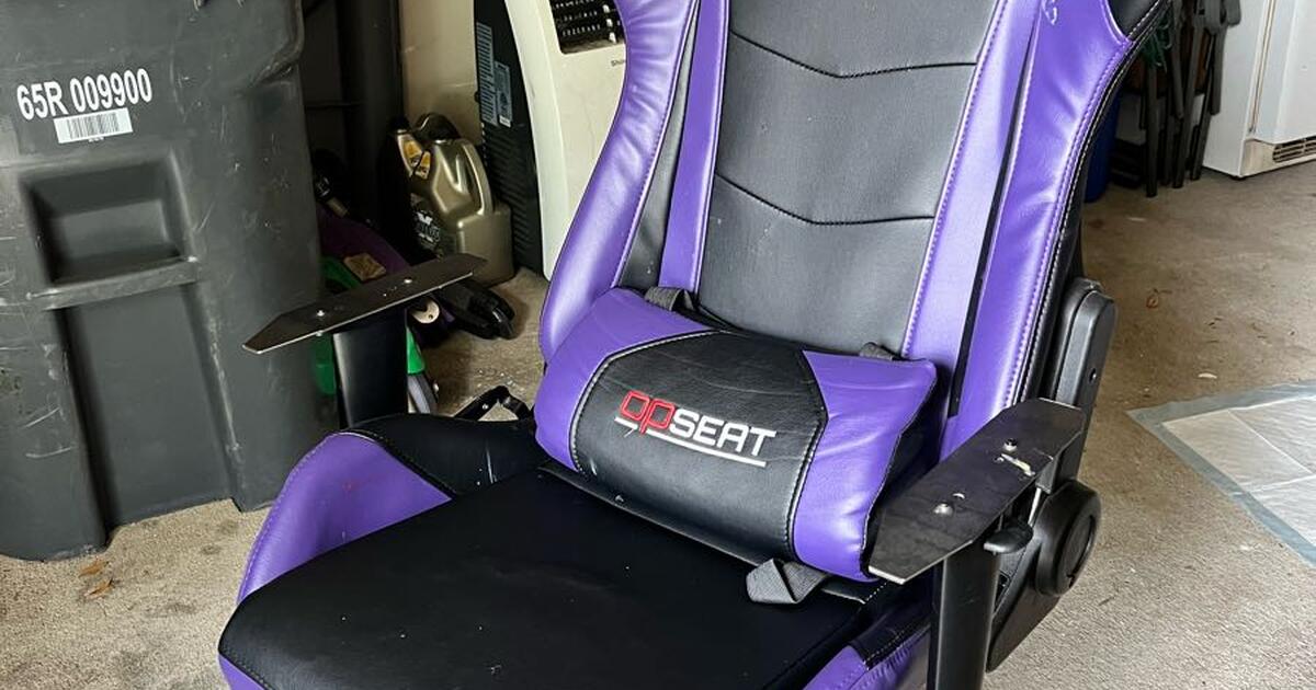 Used gaming chair for Free in Richmond, TX | For Sale & Free — Nextdoor