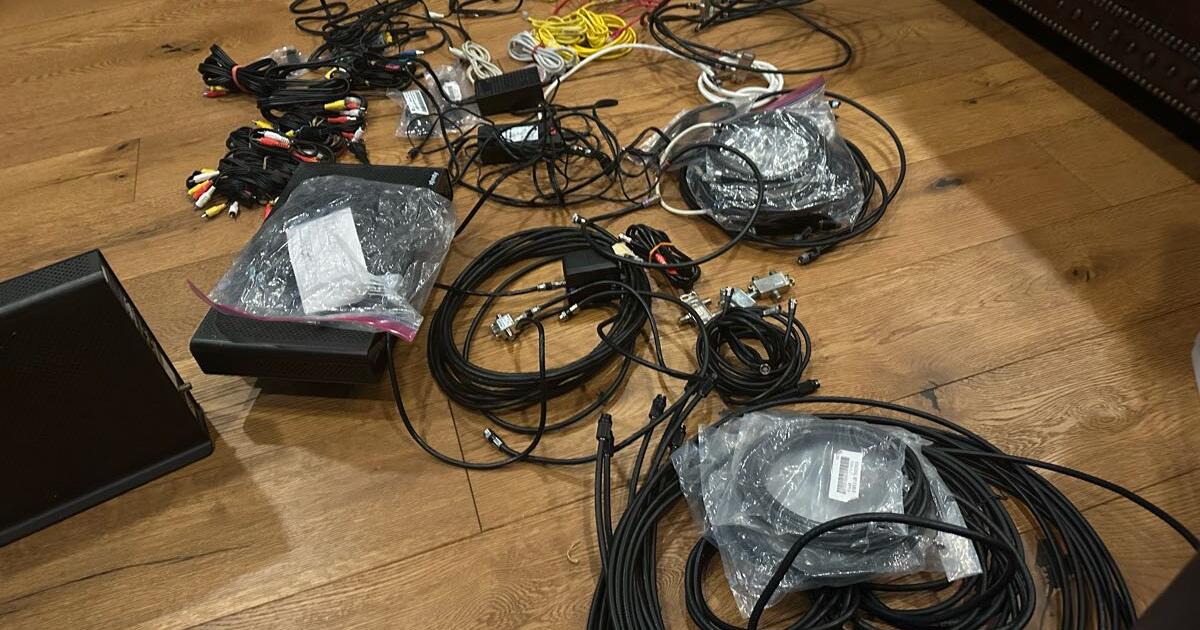 Old Computer and TV Cables, Adapters, Boxes for Free in Gainesville, GA ...