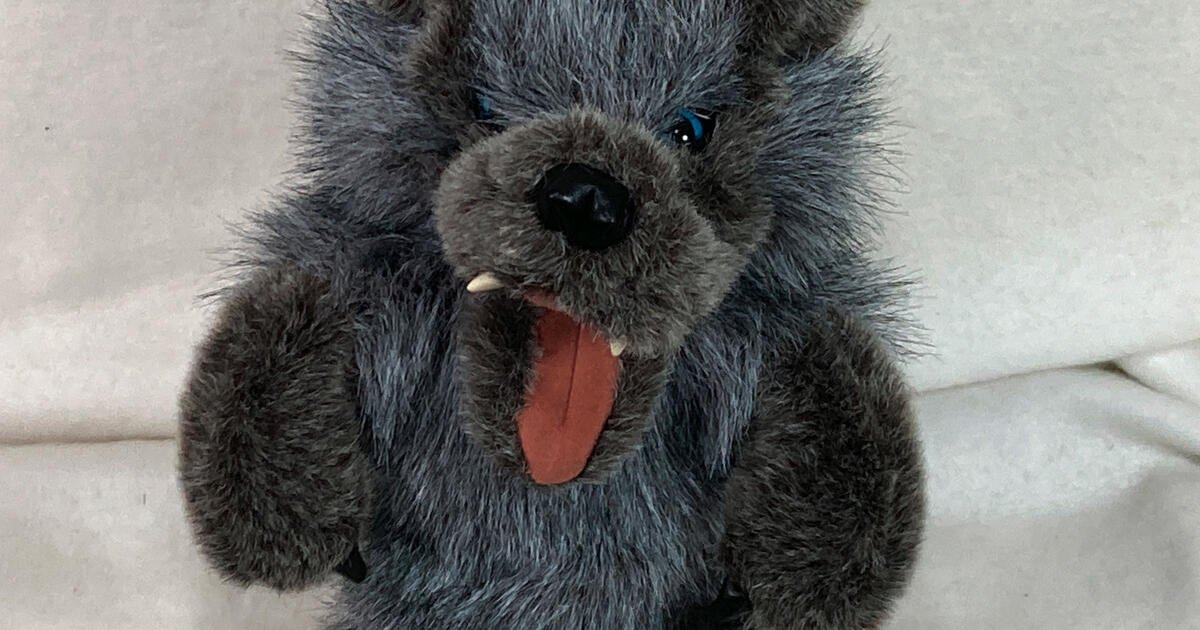 Folkmanis Gray Big Bad Wolf Hand Puppet Plush Blue Eyes, teeth and ...