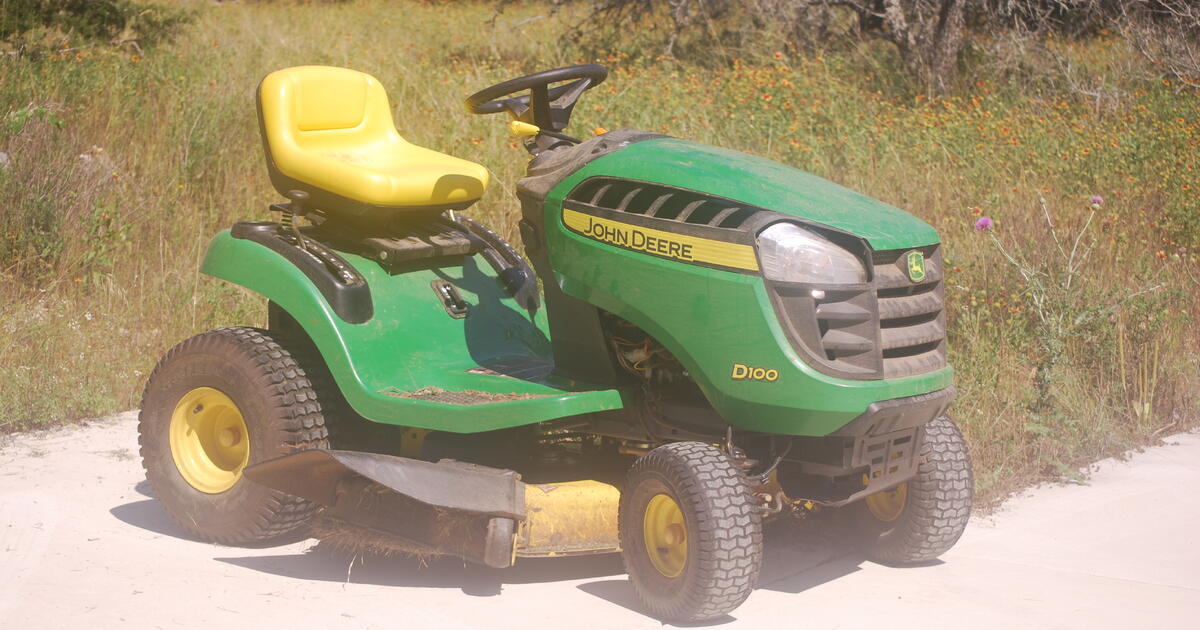 Sold - - -John Deere D100 Tractor for Free in Kyle, TX | For Sale ...