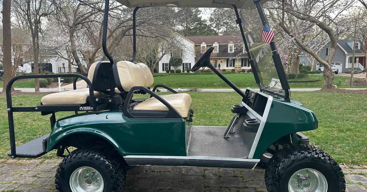 Lifted Gas Club Car Precedent Golf Cart for $5500 in Virginia Beach, VA ...
