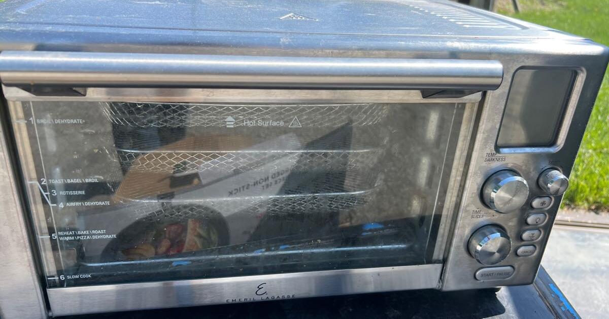 Free curbside items - 2 outdoor carpets, shoes, storm door for Free in ...