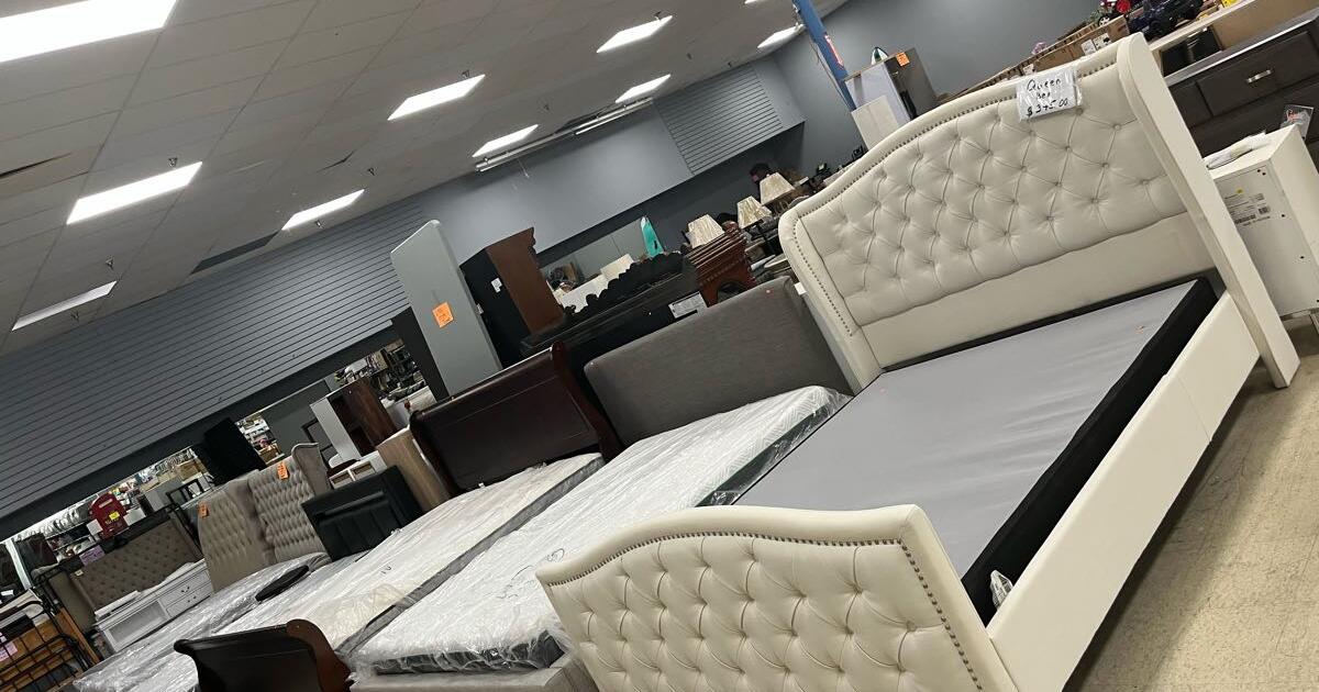 Savemore Superstore 5033 Dick Pond Road in Myrtle Beach, SC | For Sale & Free — Nextdoor