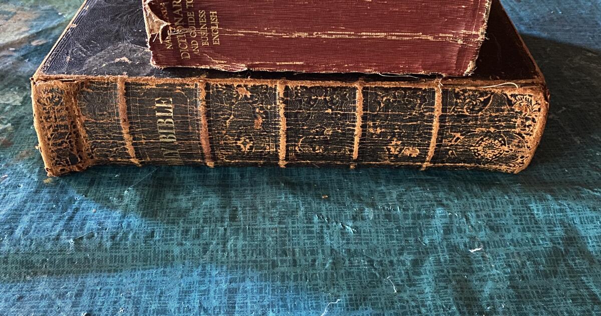 Family Heirloom dictionary and Holy Bible for $130 in Indialantic, FL ...